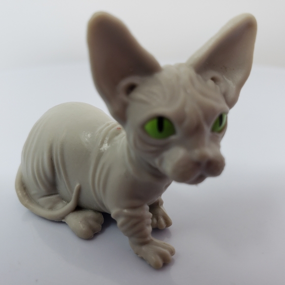 Toys | Yolo Candy Hairless Cat Kitten Pop A Looza Lollipop Toy Figure ...